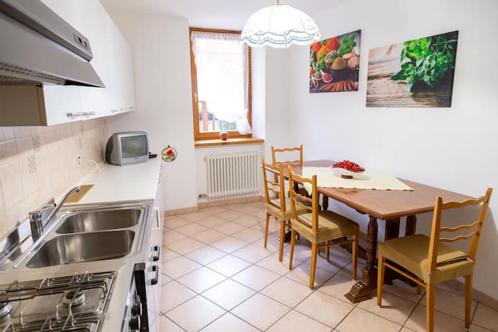 Nonna Tullia's - Apartment In Val Di Non Village - Trentino
