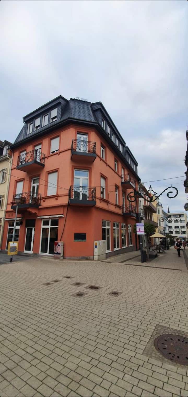 Wohnung In Fußgängerzone - Friedberg