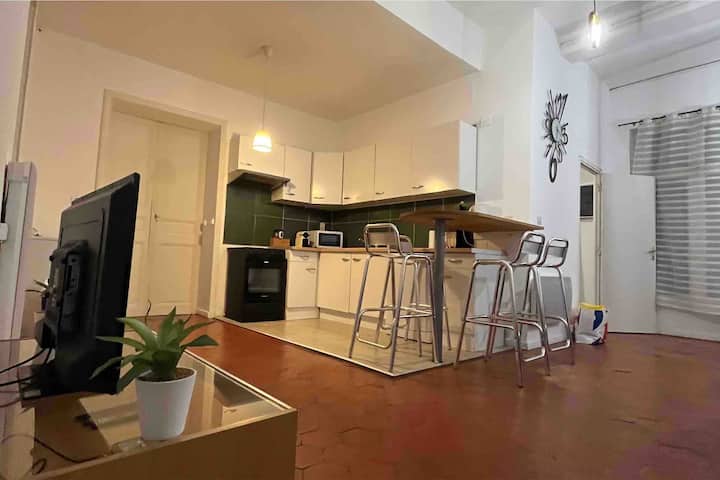 Perpignan, Appartement Plein Coeur Du Centre Ville - Perpignan