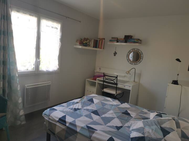 Chambre Au Calme Dans Maison à La Campagne - Bourgoin-Jallieu