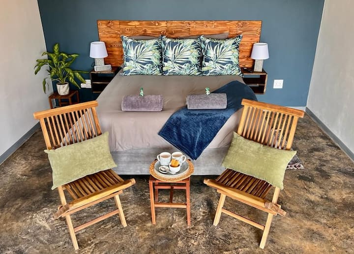Verdiend Cottage
@ Ngweni Private Game Farm - Hluhluwe