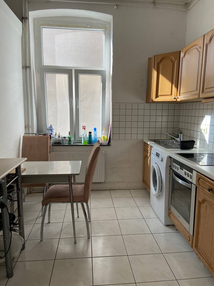 Lovely 1-bedroom In Villa - Bergheim