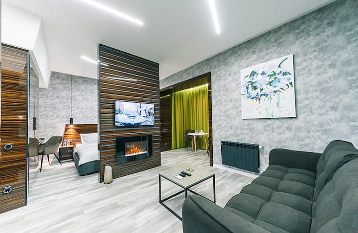 Deluxe Royal Studio With Fireplace(1) - Kiev