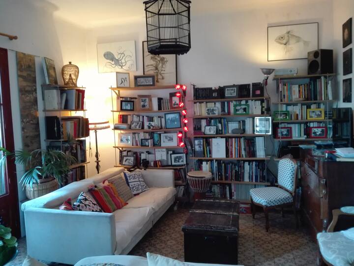 Chambre Double Dans Grand Appartement Ancien - Barcelona