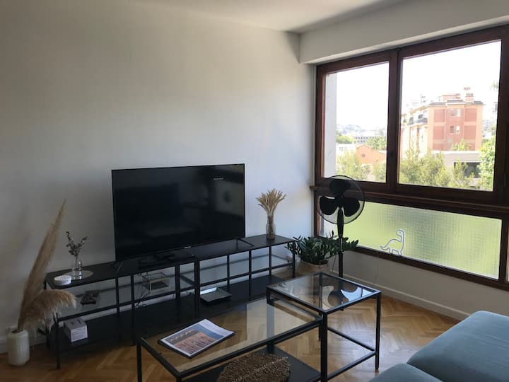 Bel Appartement Entre Les Plages Et Le Vélodrome - Marseille