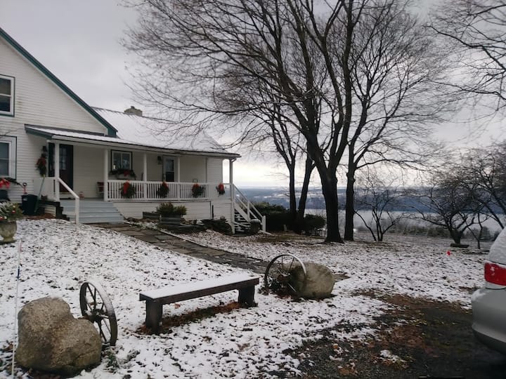 Seneca Grand View - Dundee, NY