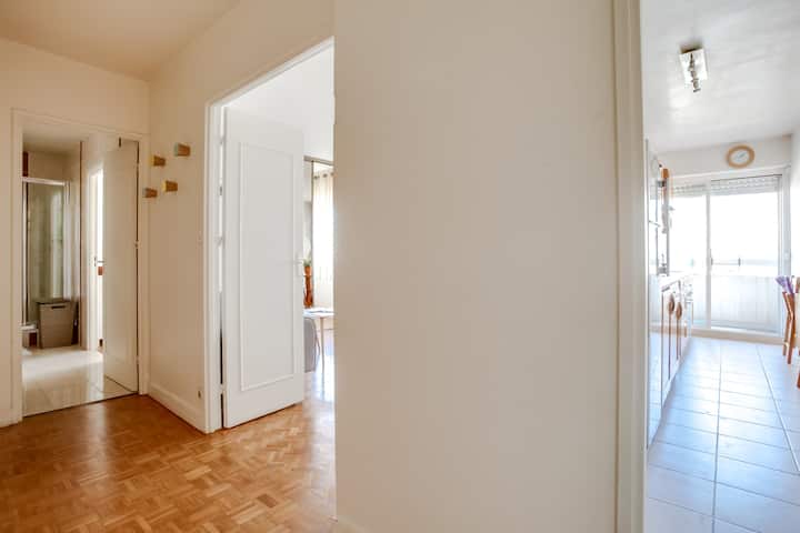 Appartement Contemporain Et Ensoleillé à Paris - Paris