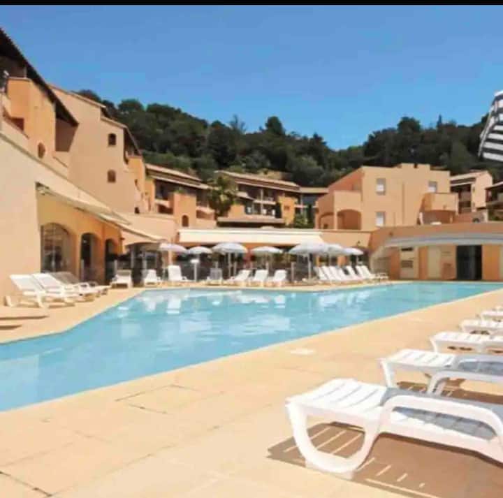 Appartement La Croix Valmer Dans La Nature - La Croix-Valmer