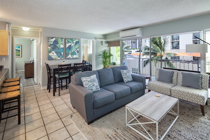 Waikiki Beach 1.5 Blocks Away! Legal 2 Bedroom! - Kailua