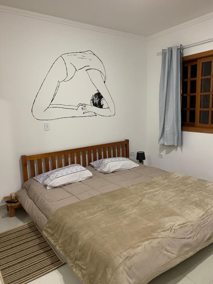 Quarto Zen Com Cama Estilo Oriental Em Cj - Campos do Jordão