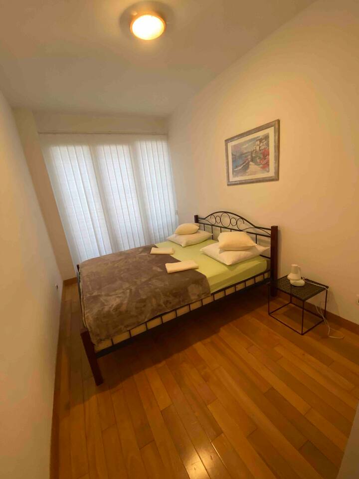 Apartment Marko
Schöne Wohnung Mit Terrasse - Zadar
