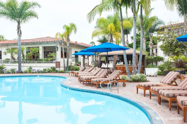 Newly Remodeled-four Seasons Resort & Spa Carlsbad - Carlsbad, CA