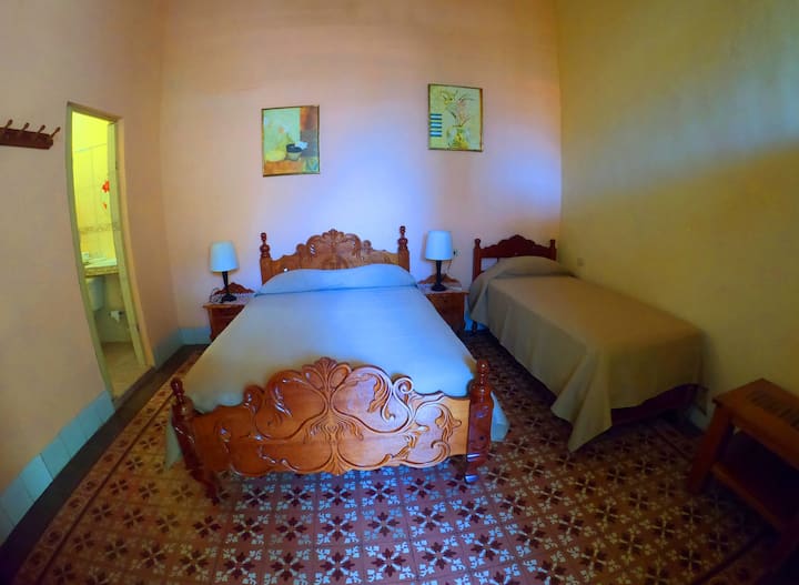 Hostal Colonial Dagmara Y Elias (Room 3) - Cuba
