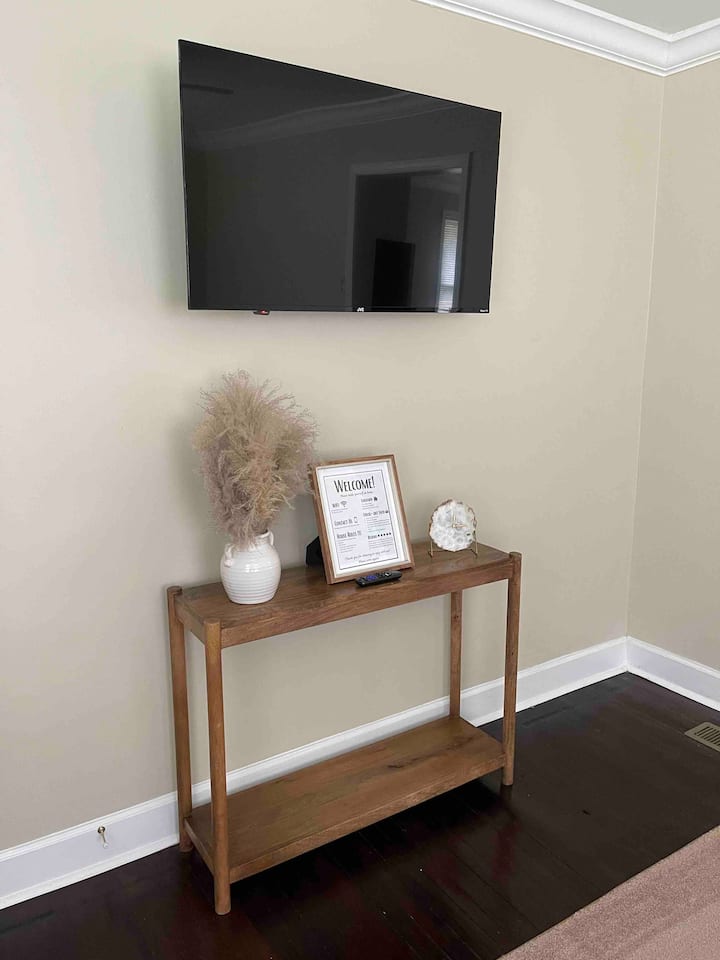 Cozy 2br Near Usc & Ft Jackson (Unit 24) - Columbia, SC