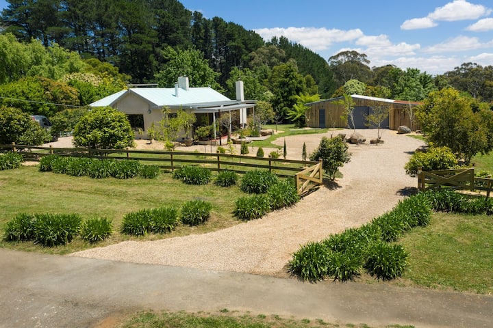 Daylesford Escape: Family Friendly And Bromley Art - Daylesford