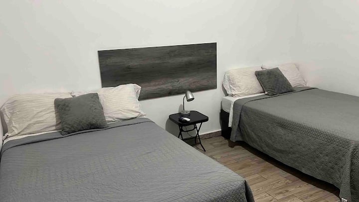 ¡Céntrica Y Amplia Suite! - Hermosillo