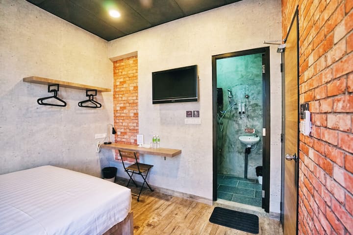 Cube Bed Station Standard Room 7 - Semporna