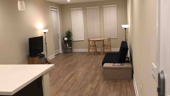 Cozy & Clean Apartment. - Lake Forest, CA