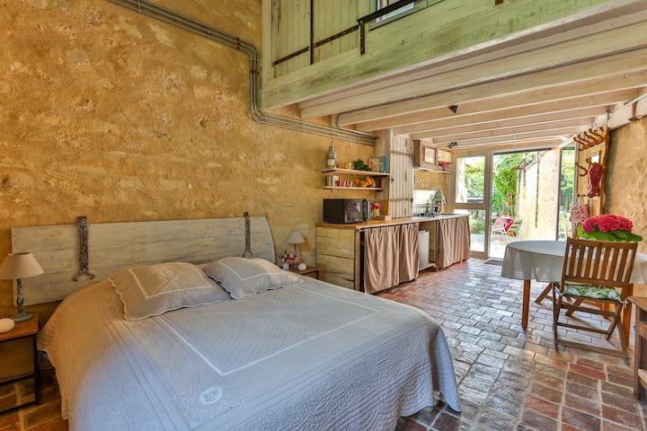 Le Montplaisir - 1 Ou 2 Personnes - Cognac - Charente