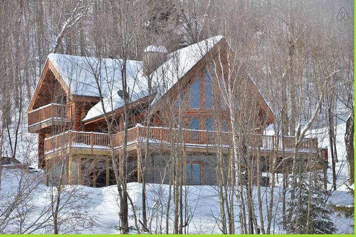 Chalet Serenite Waterfront - Sainte-Agathe-des-Monts