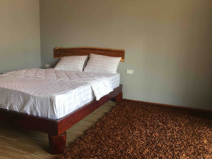 Quiet Bungalow, Close To Nature In Phu Quoc - Dương Đông