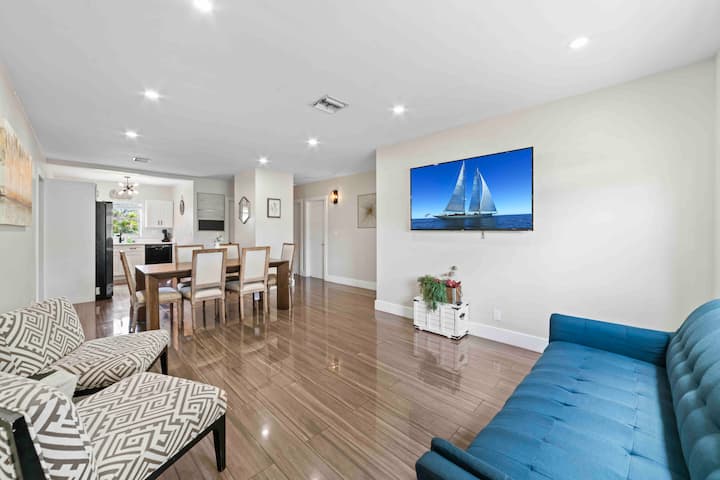 The Luxe Residence - Fort Lauderdale