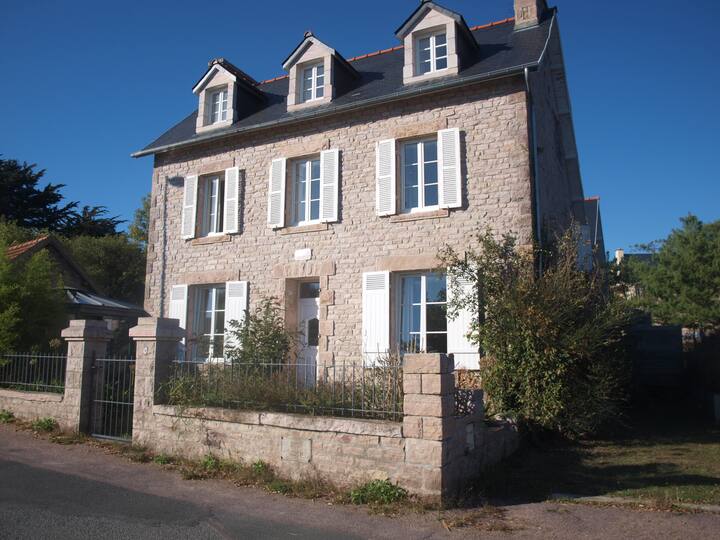 Maison De Caractère Au Cap D'erquy - Erquy