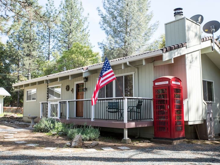 Lovely Mountain Lake Chalet By Yosemite: Equipped! - Pine Mountain Lake, CA
