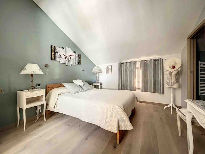 1 Agréable Chambre D’hôtes Dans Un Chalet Neuf - Méribel