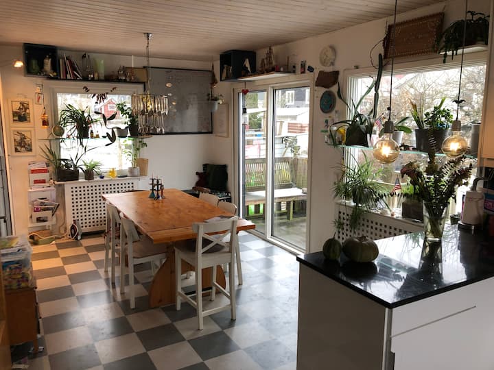 Big House With Lush Garden In Utby. - Göteborg