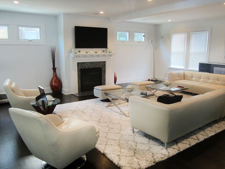 Beautiful, Mint, Clean, Spacious Inside And Out - New Jersey