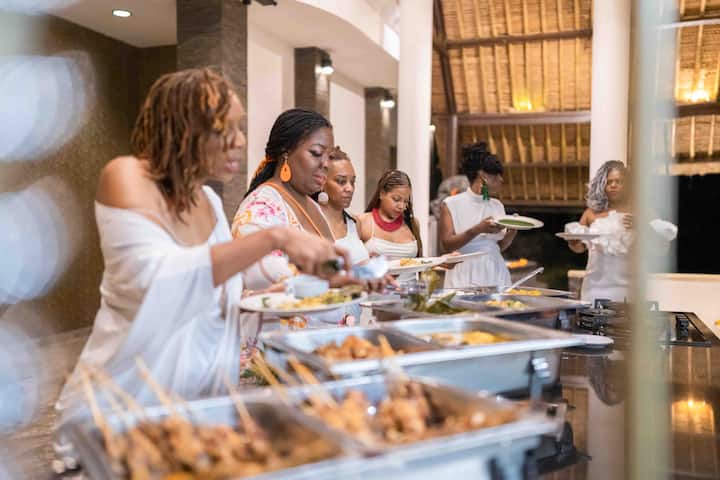 The Manipura Estate. Food, Driver, Spa. All Incl ! - Ubud