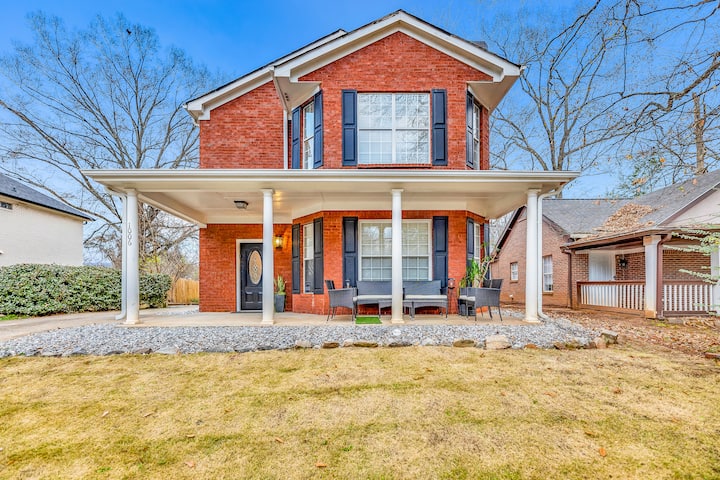 Eva's Compound: 3-unit Estate | Near Mercedes-benz - Atlanta, GA
