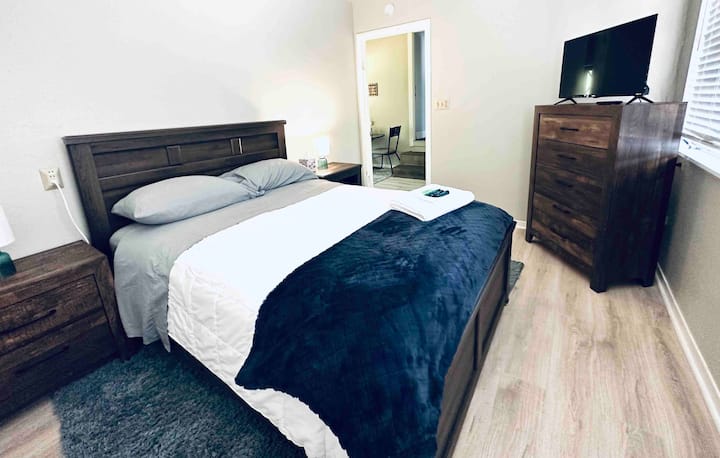 Hunn Private Bedrooms/private Entry/private Bath - Marysville, CA