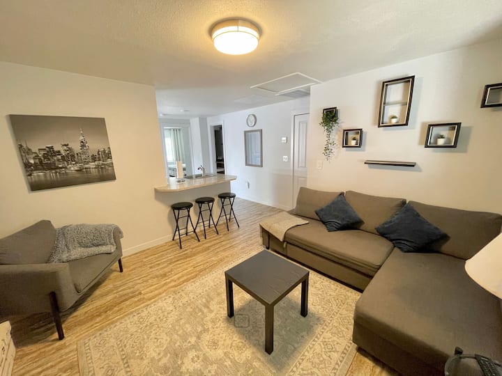 Private 2 Bedroom Guest Suite - Vancouver, WA