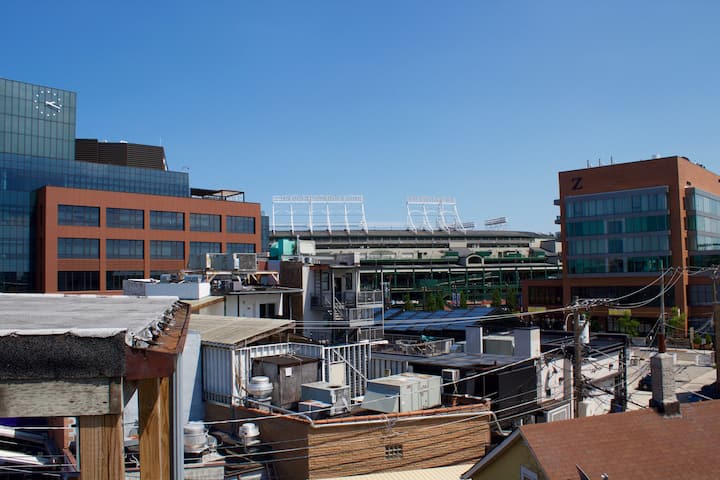 Gigantic Condo Steps From Wrigley Field! - Chicago, IL