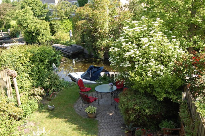 Huis Met Tuin Aan Water - Leiden