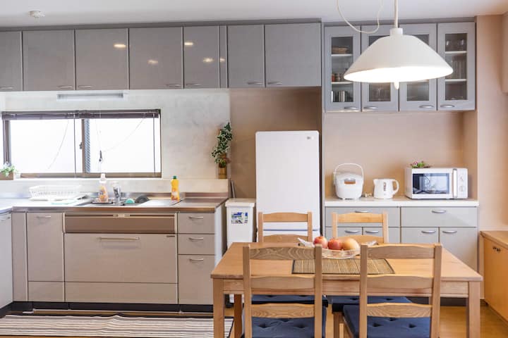 綺麗な部屋マンション、超広い52㎡！全日本最大商店街、戸越駅3分！無料wifi - Shinagawa