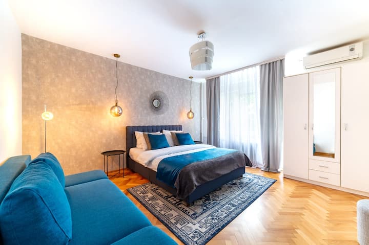 London Lux • 5 Min To Knez Mihailova • Parking €12 - Belgrade