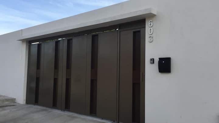 Depto. 2 - Casa 54 (8 Pax) - Mérida