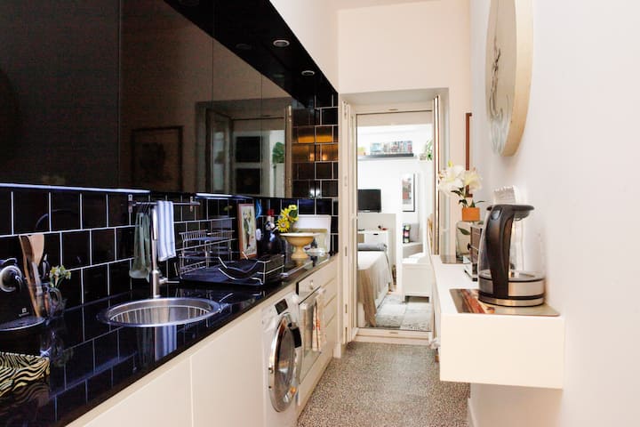 The Enchantment Of Lisbon (Alfama) 2 - Barreiro