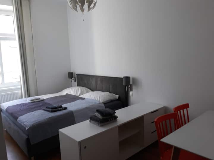 New! Flat Near Westbahnhof! - Vienna