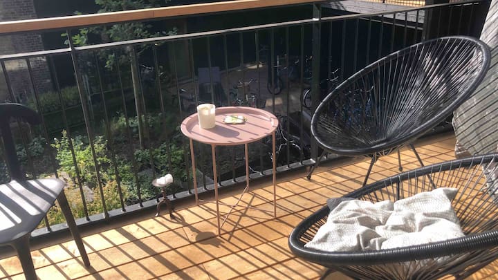 Modern Apartment Sunny Balcony Vibrant Vesterbro - Kopenhagen