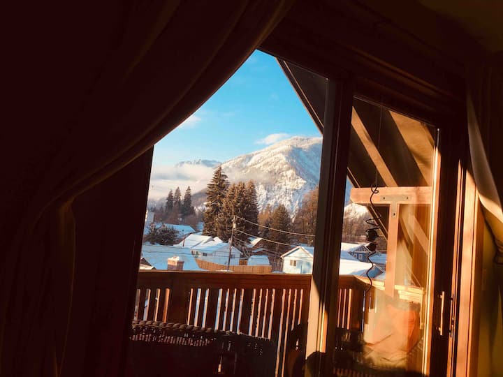 Mandala House Monthly (Only) Rental - State of Washington