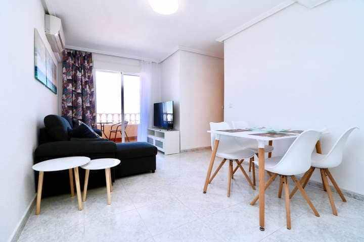 Er-113 City Center Apartment 550m From The Beach - Torrevieja