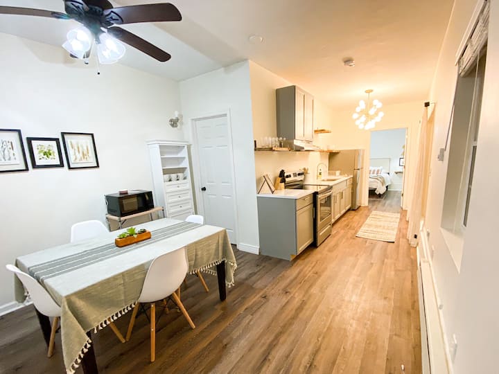 Stylish And Comfy- Convenient South Asheville - Sierra Nevada