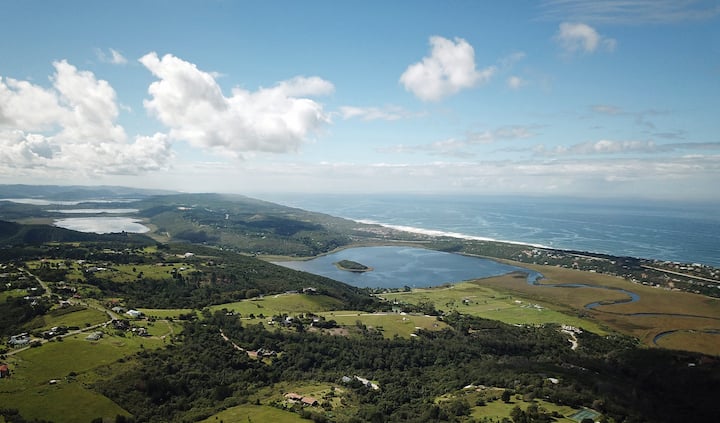 Skulpie.......a  Jewel At The Garden Route - Wilderness