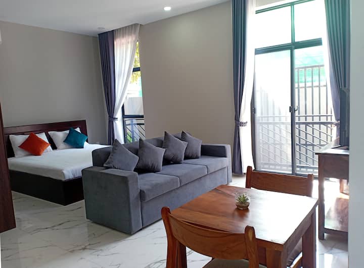 Spacious Furnished Apartment In Downtown Siem Reap - Cambodia
