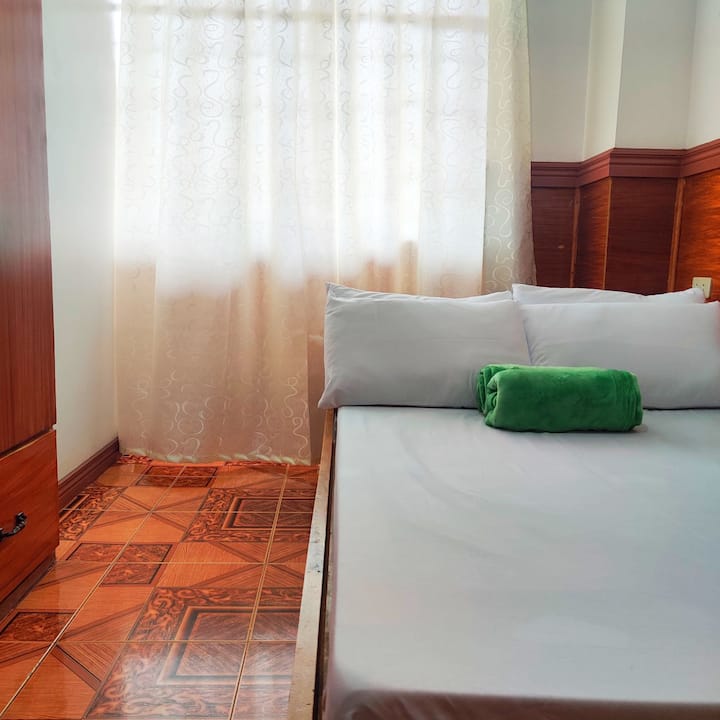 Affordable, Overlooking 3 Bedroom Condo Unit - Baguio