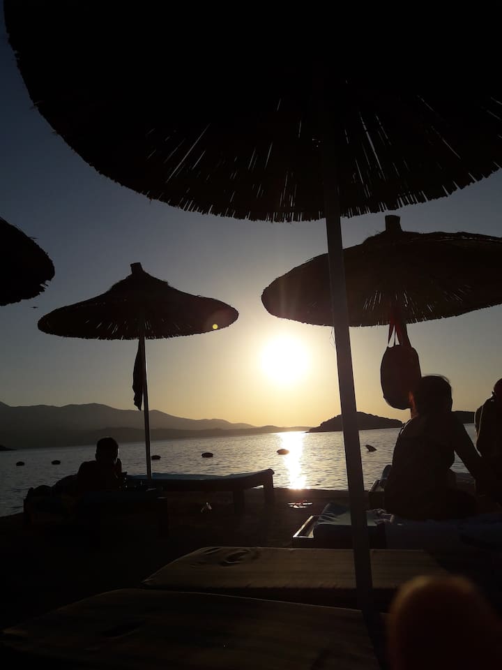 Villa Oscar Apartament 1+1 - Ksamil